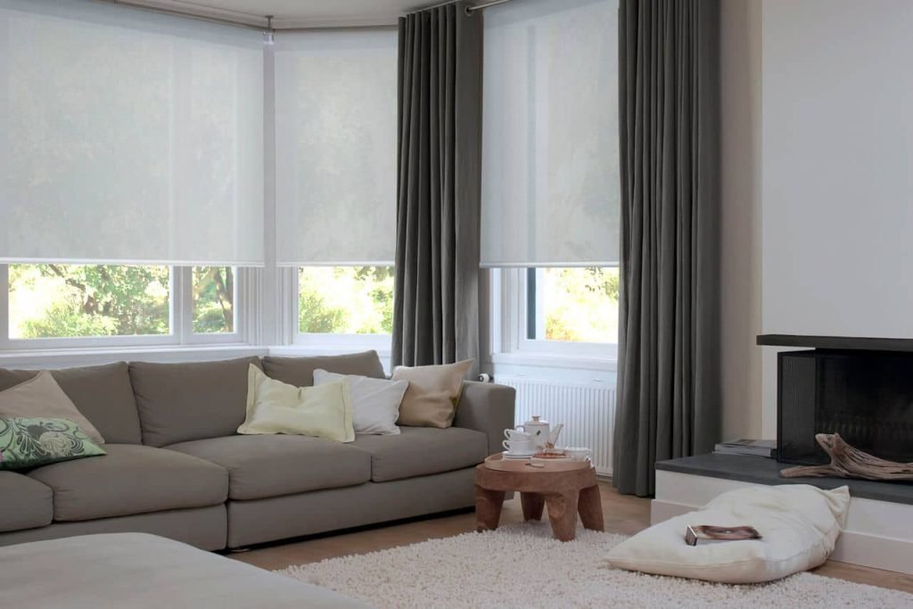 ᐅ ¿Qué es mejor roller vs cortinas? ᐊ ☎ 993 952 634